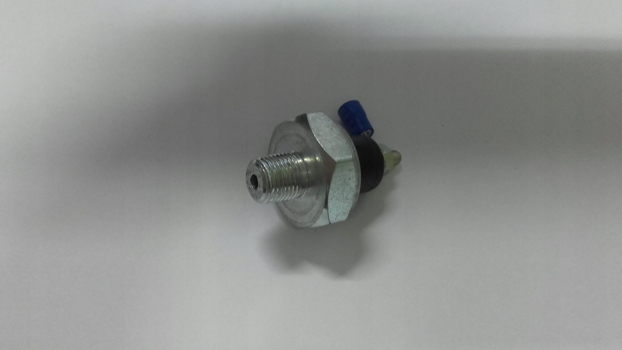 CAT 428 B CZUJNIK CIŚNIENIA OLEJU W BLOKU. LUBLIN 7w1238 za 66 zł z ...