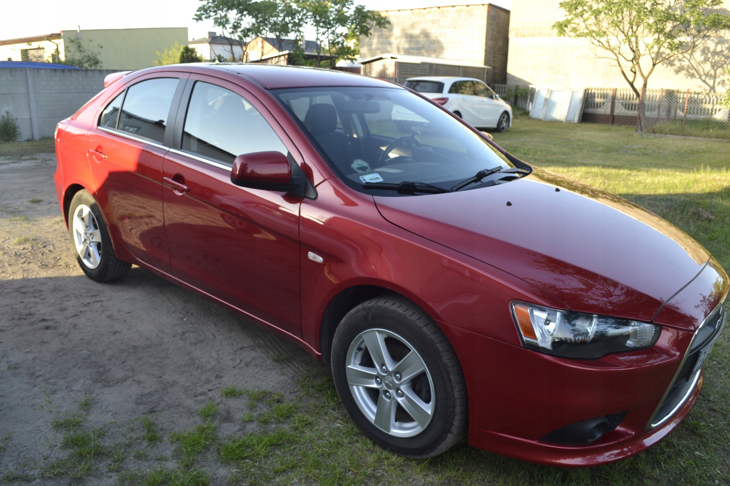 Samochód osobowy Mitsubishi Lancer - 7603289007 - oficjalne archiwum ...