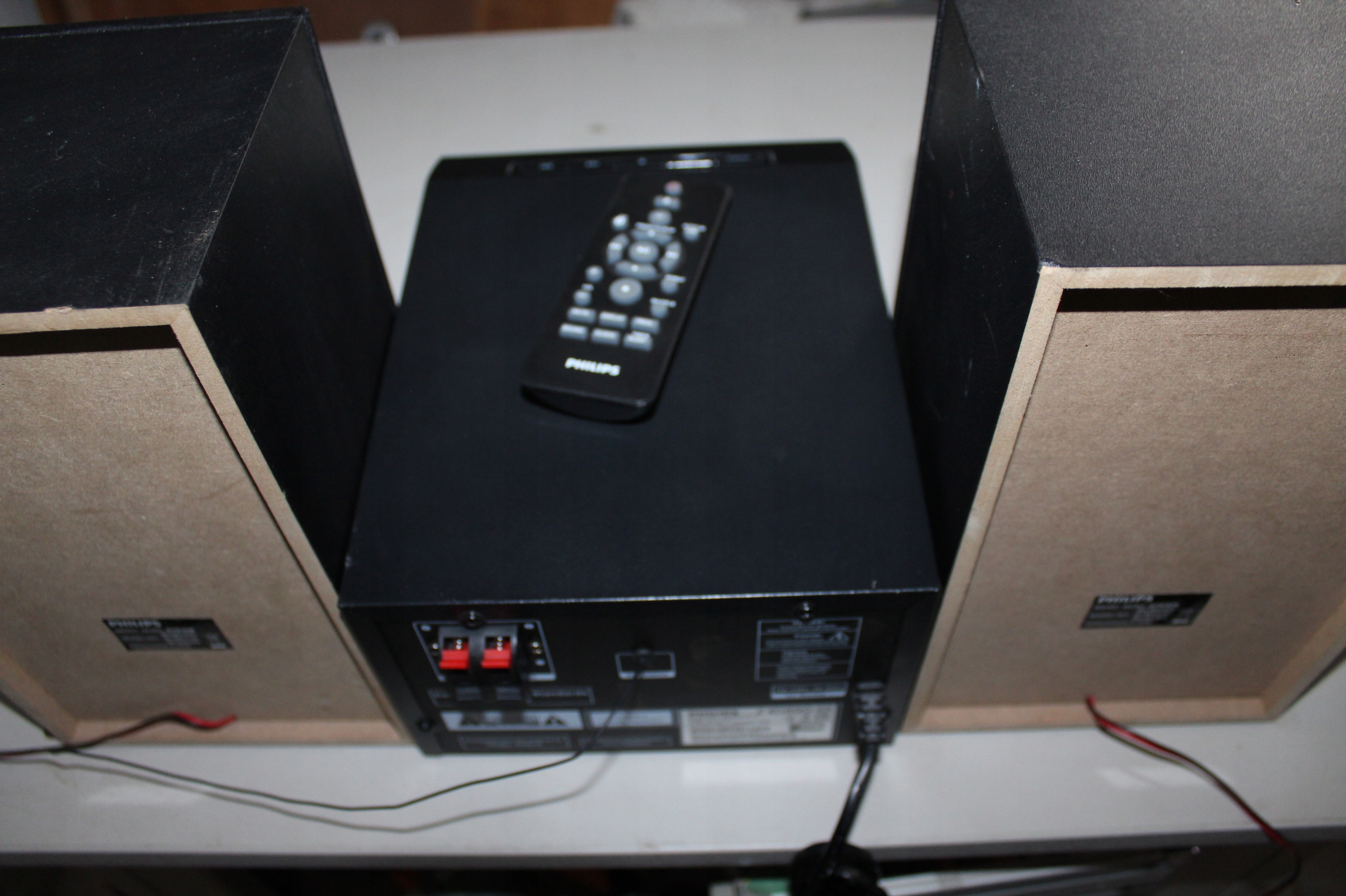 Mini Wieża PHILIPS BTM 2310/12 +PILOT USB BLUETOOT - 7632074586 ...