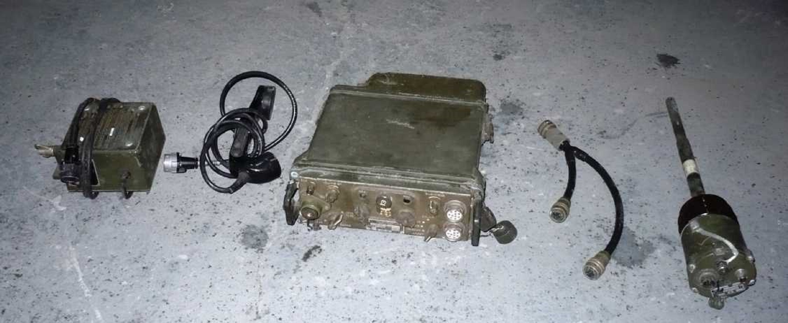 Francuska radiostacja wojskowa VHF typu TRPP-13B - 7137507809 ...