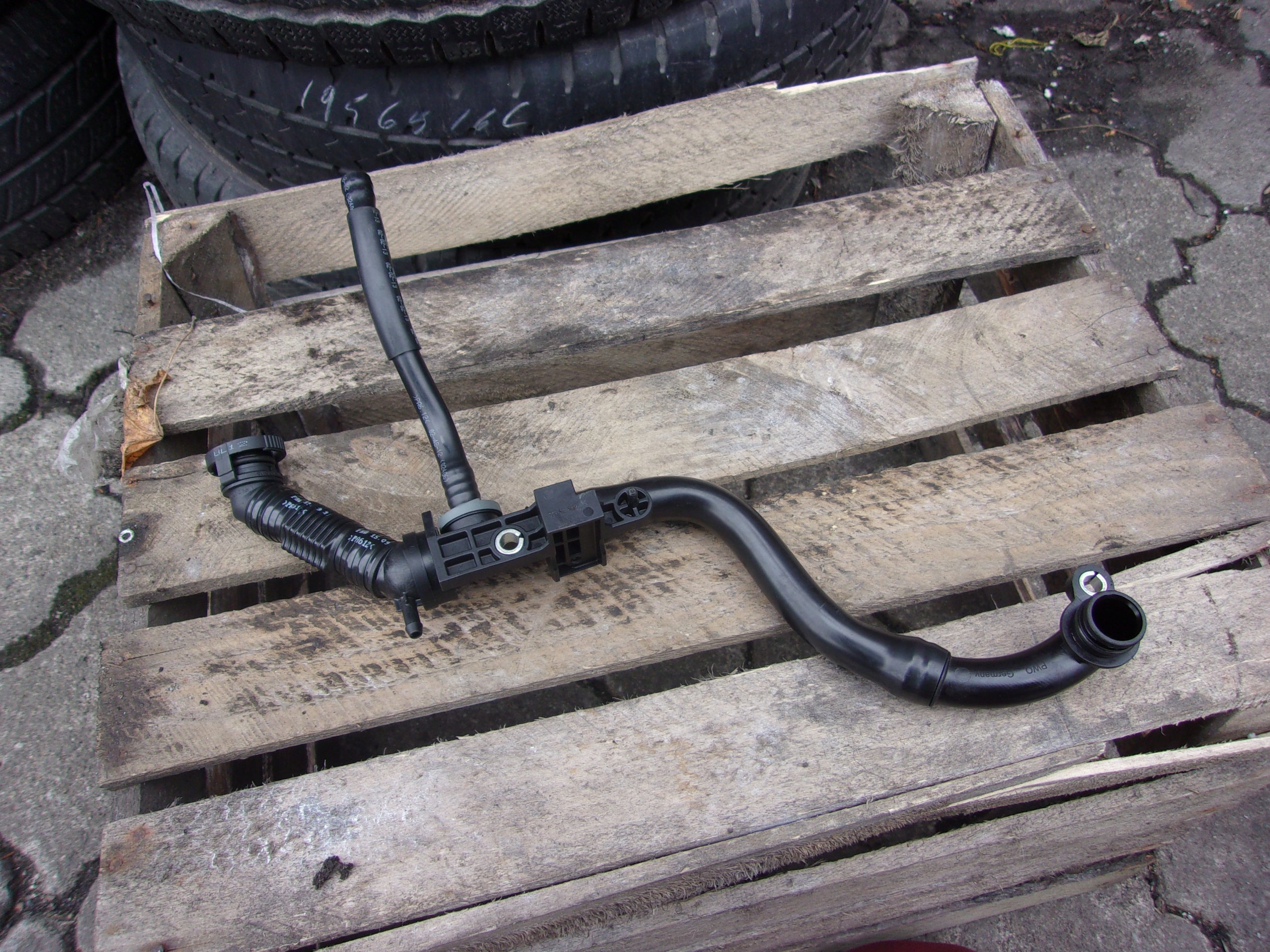 VW Audi Skoda zawor zwrotny 03C103175 - 7286773169 - oficjalne archiwum ...