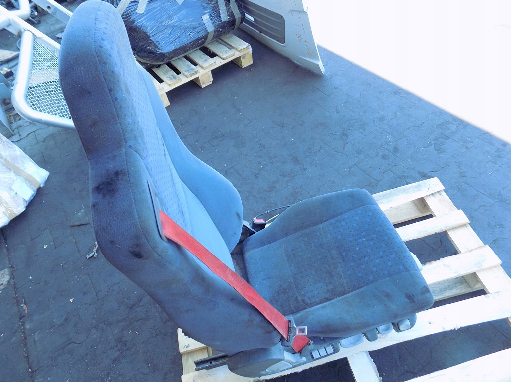 MAN TGA 24.430 / ERF ECT FOTEL LEWY KIEROWCY - 7452024614 - oficjalne ...