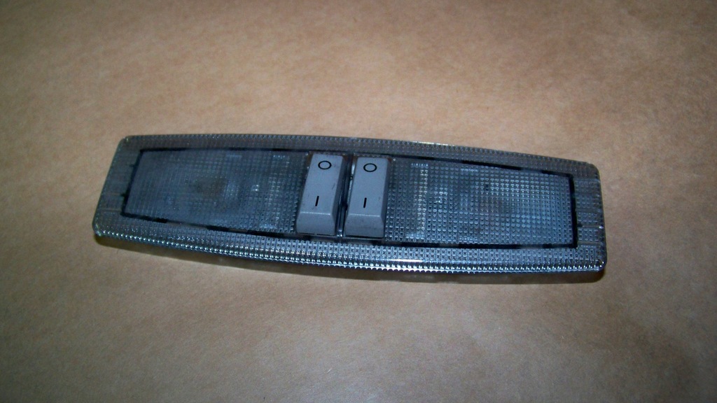 Opel Zafira B 07r lampka oświetlenia kabiny - 7097054782 - oficjalne archiwum Allegro