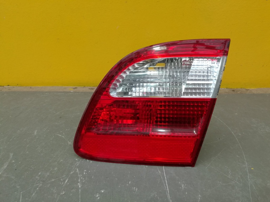 MERCEDES W211 LAMPA PRAWA TYŁ KOMBI A2118201464 - 7149743337 ...