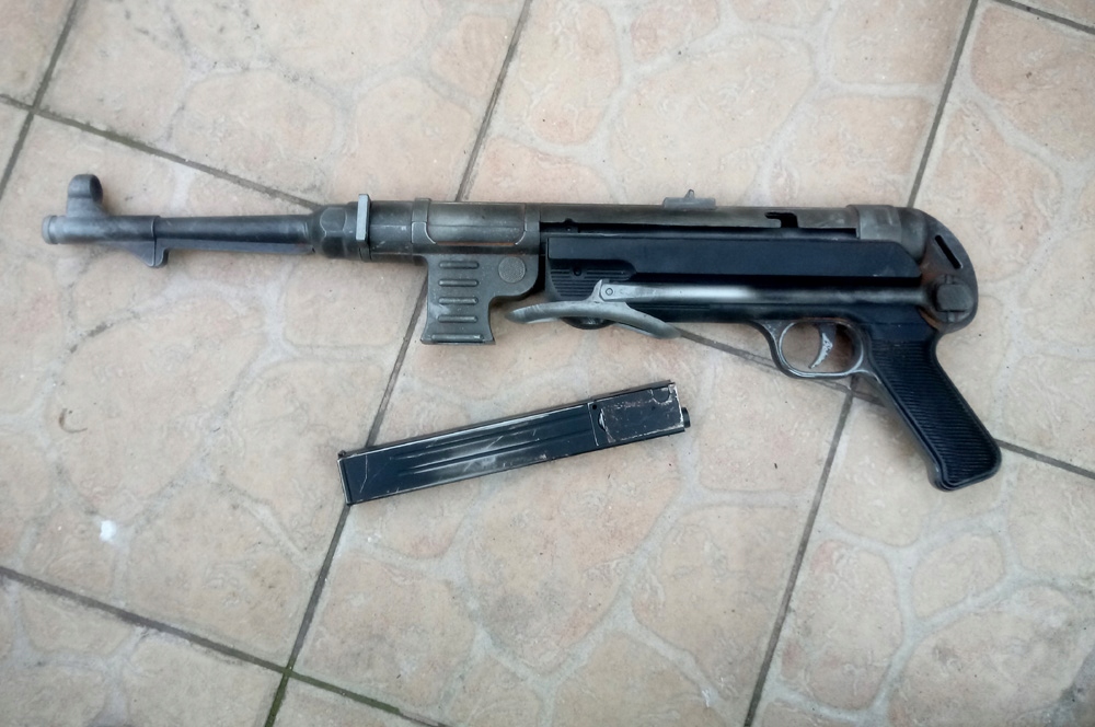 MP 40 replika mp40 - 7645777394 - oficjalne archiwum Allegro