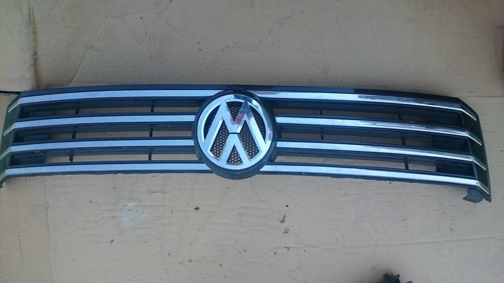 VW Passat B7 Atrapa grill - 7375393099 - oficjalne archiwum Allegro