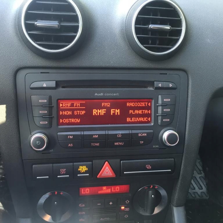 RADIO CD MP3 AUDI CONCERT A3 8P od 2003 Lift + KOD - 7355550143 - oficjalne archiwum Allegro