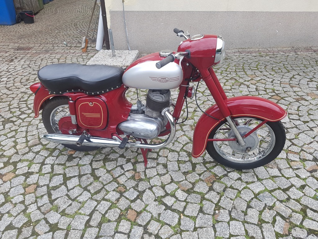 ORYGINALNY MOTOCYKL JAWA 250 TYP 353 1962r.!! - 7559213508 - oficjalne ...
