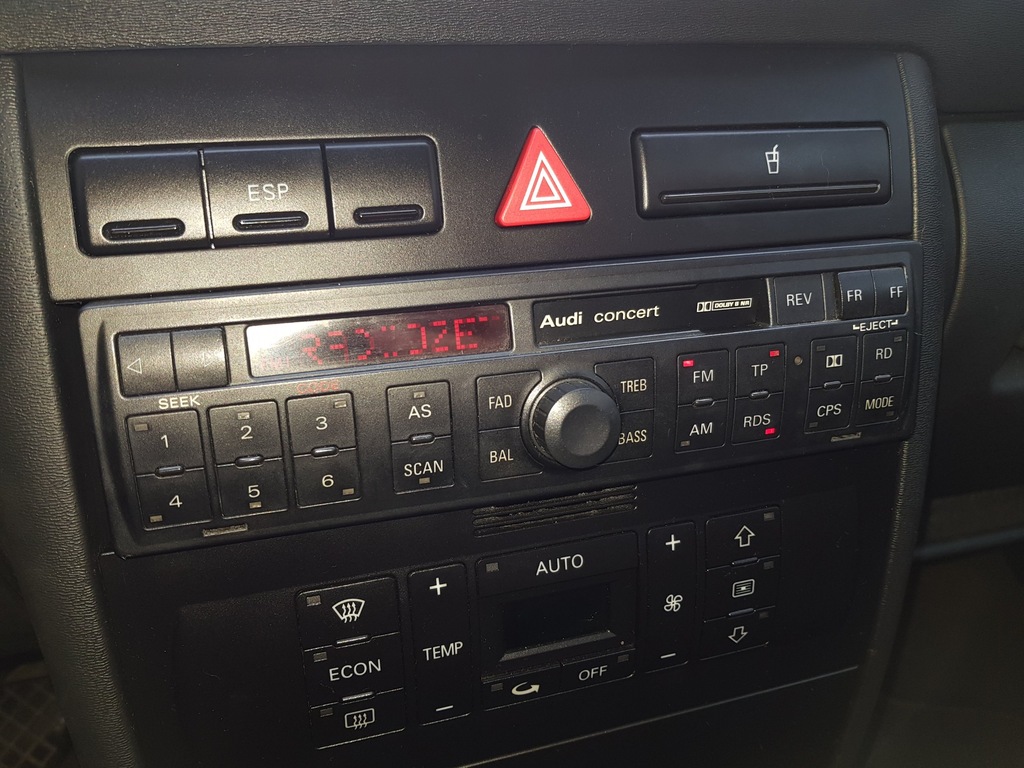 Radio oryginalne Concert - Audi A3 8L przedlift - 7364896657 - oficjalne archiwum Allegro