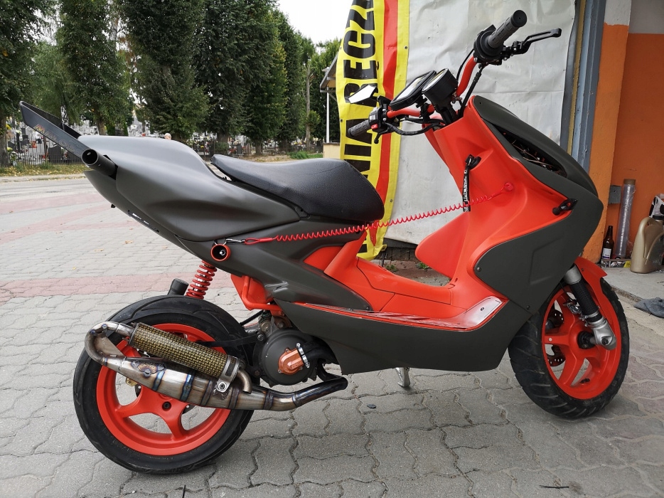 Yamaha Aerox Nitro MBK - 7594674586 - oficjalne archiwum Allegro