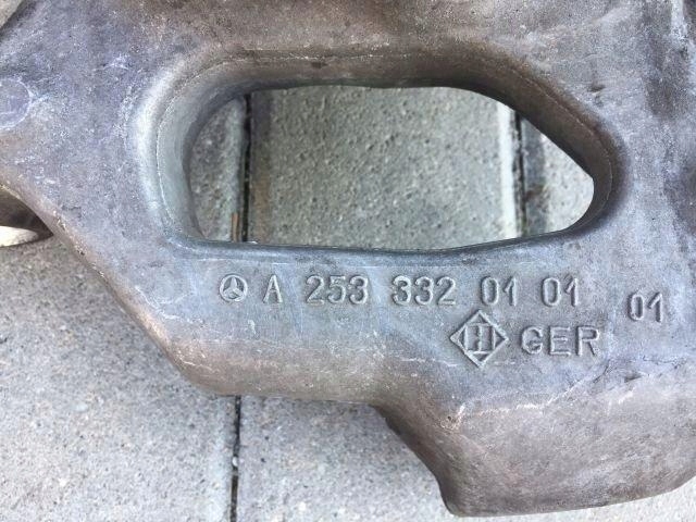 Mercedes GLC 253 A 2533320101 zwrotnica piasta Gw! - 7365273295 ...