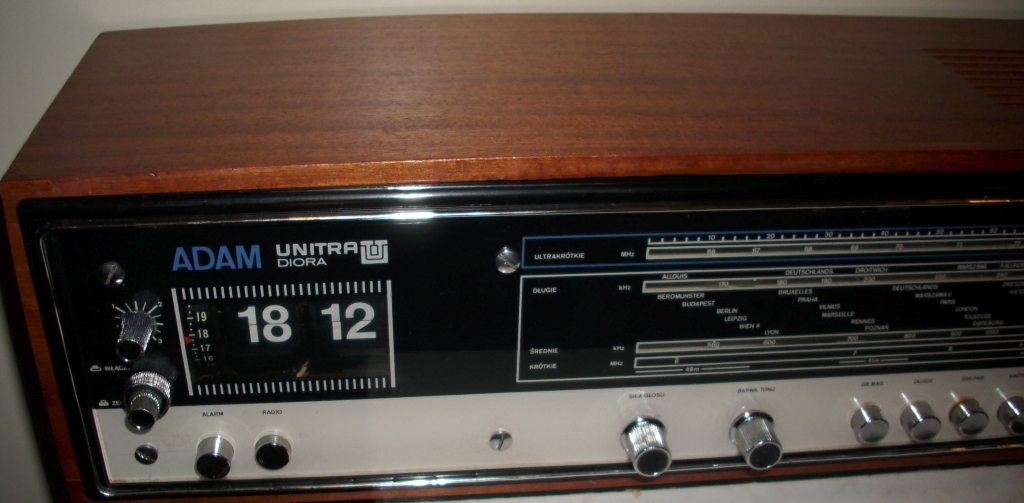 Radio Unitra Adam zegar klapkowy kartkowy. PRL - 7204032145 - oficjalne ...
